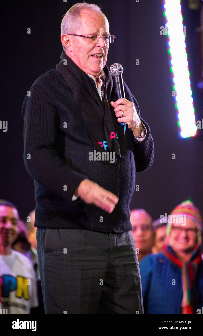 Resigned president peru hi-res stock photography and images - Alamy