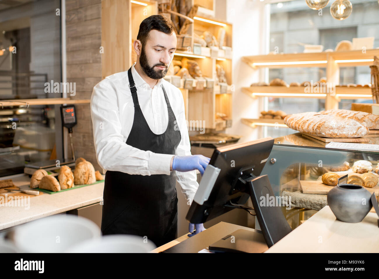 Bread at register hi-res stock photography and images - Alamy
