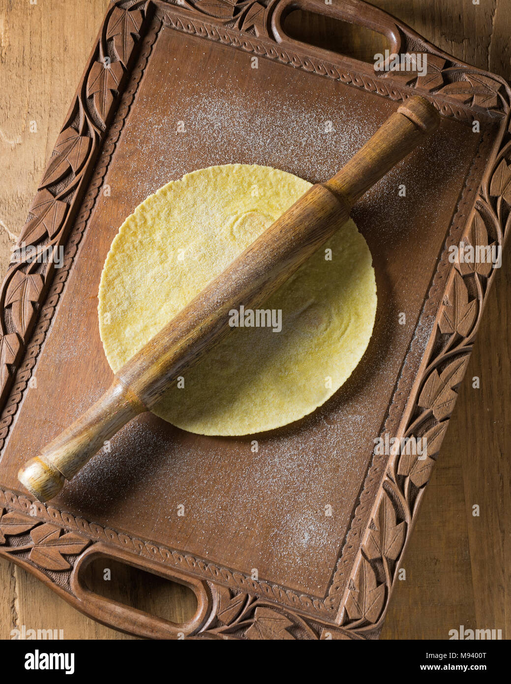 Chapatis. Indian unleavened flatbread. India Food Stock Photo - Alamy