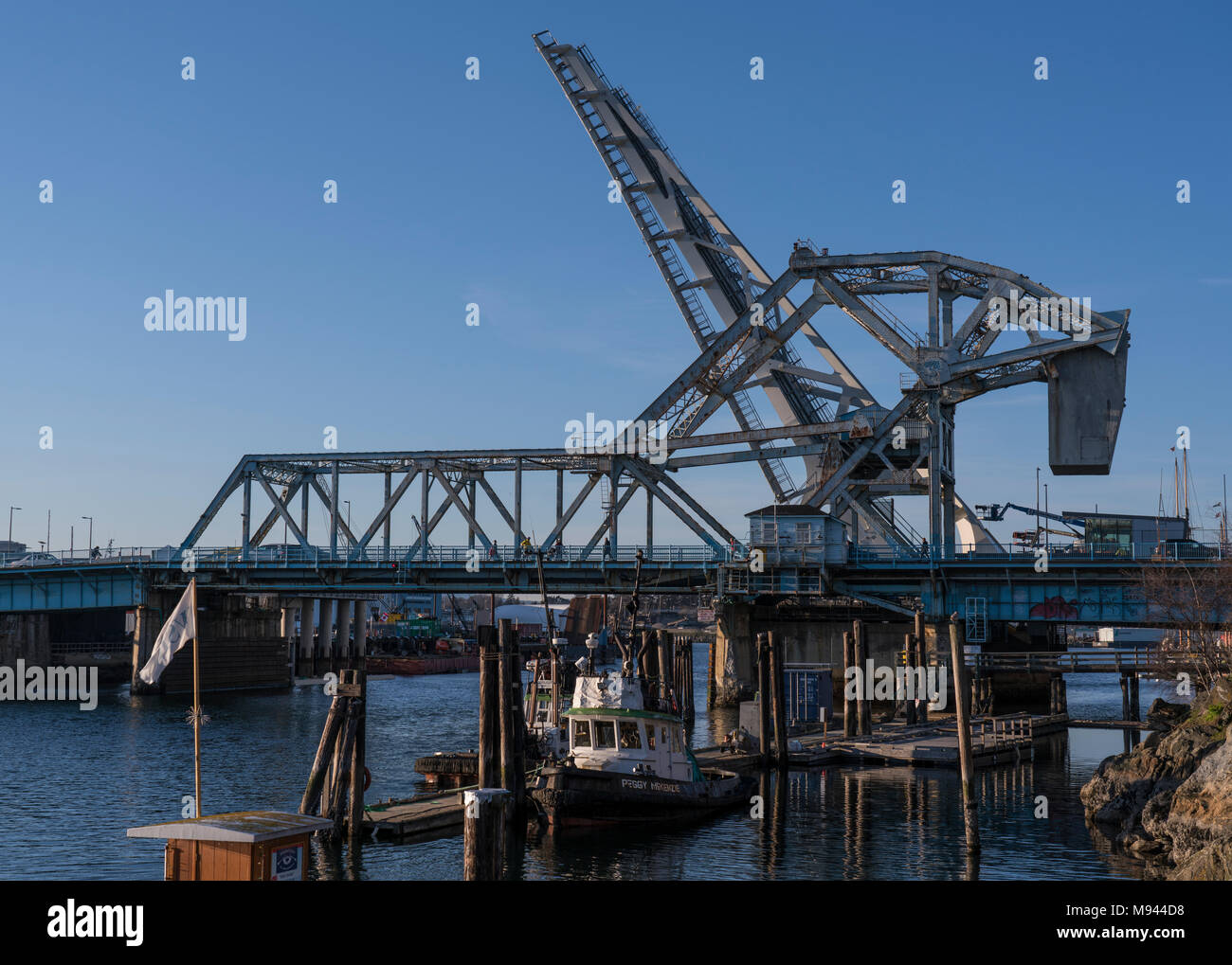 New johnson street bridge hi-res stock photography and images - Alamy