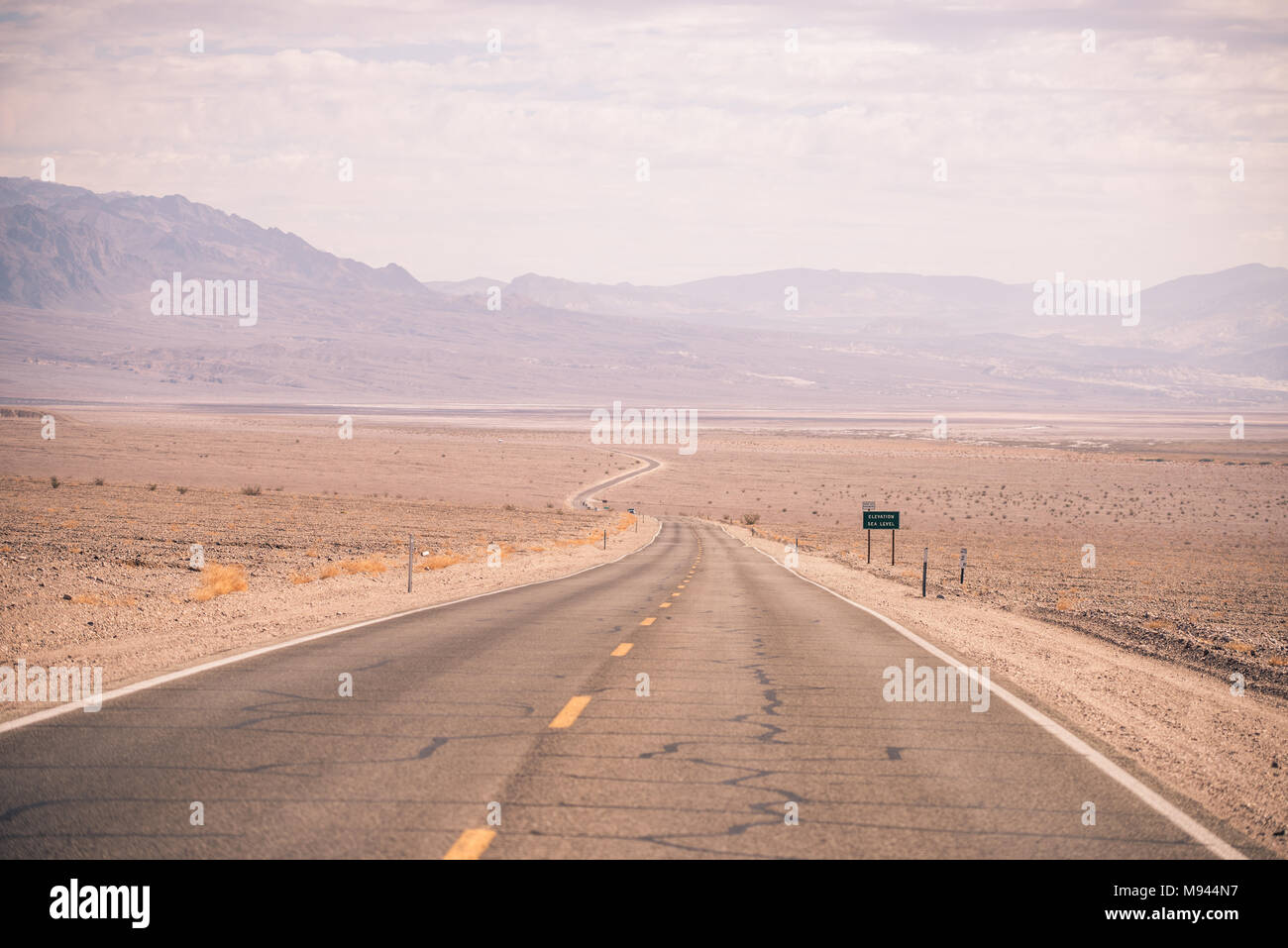 The desert of Death Valley Arizona Stock Photo - Alamy