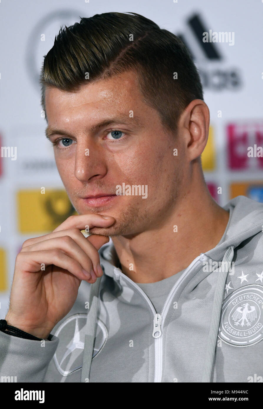 Toni kroos real madrid 2018 hi-res stock photography and images - Alamy