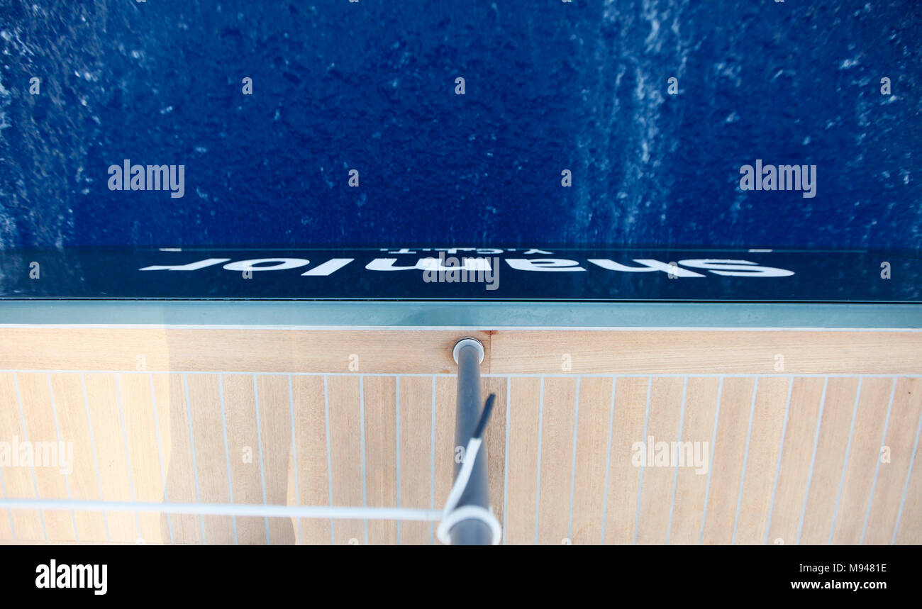 Nacira 67 designed by Axel de Beaufort. The result is a wide planning ...