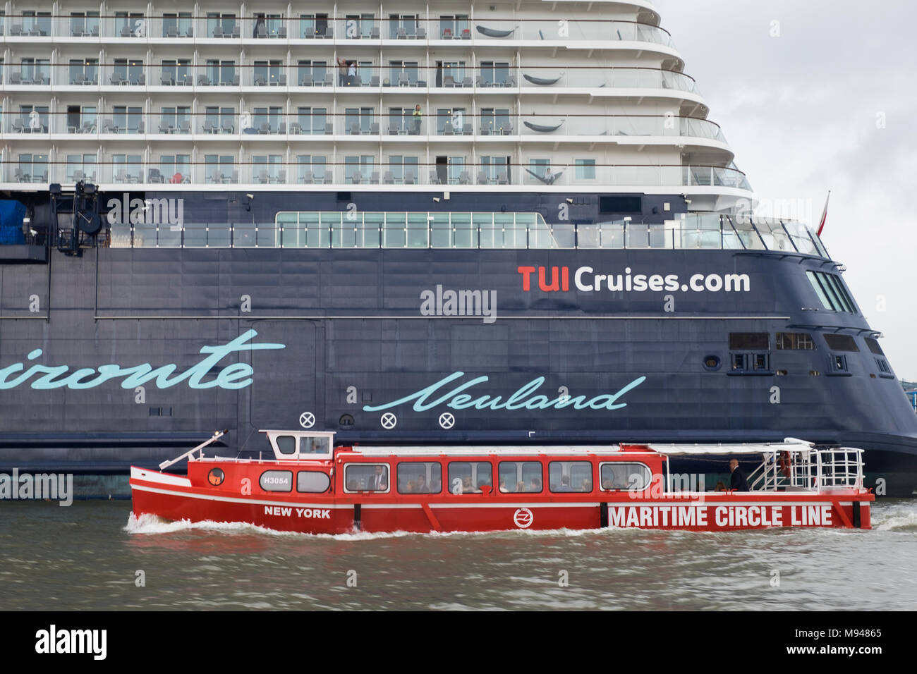 Tui river cruises hi-res stock photography and images - Alamy