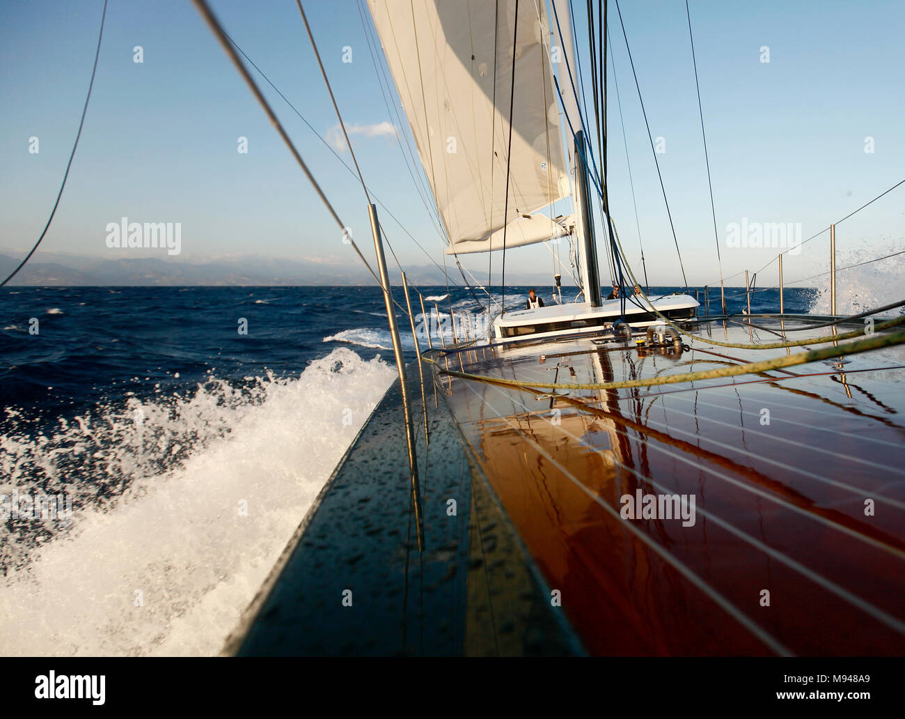 Canting keel hi-res stock photography and images - Alamy