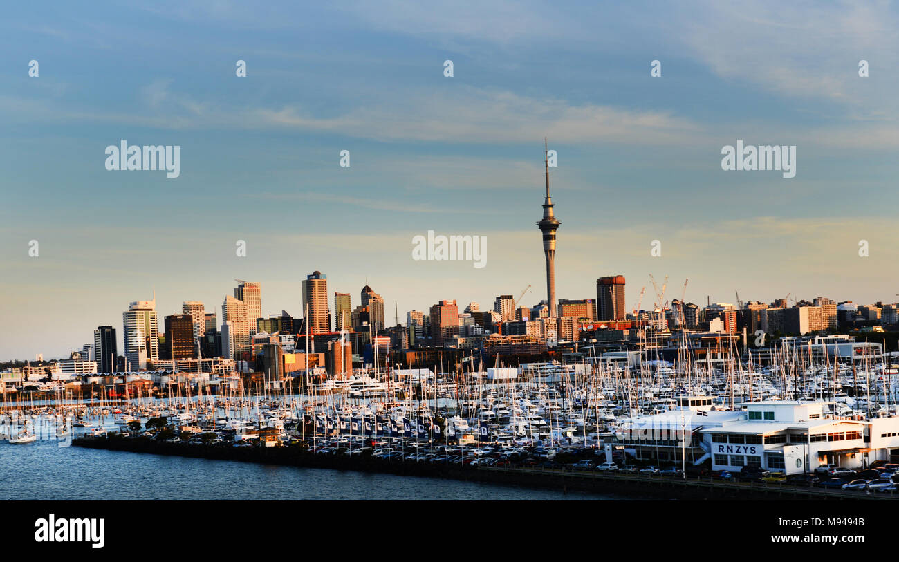 A beautiful view of Auckland's skyline during the sunset hours Stock ...