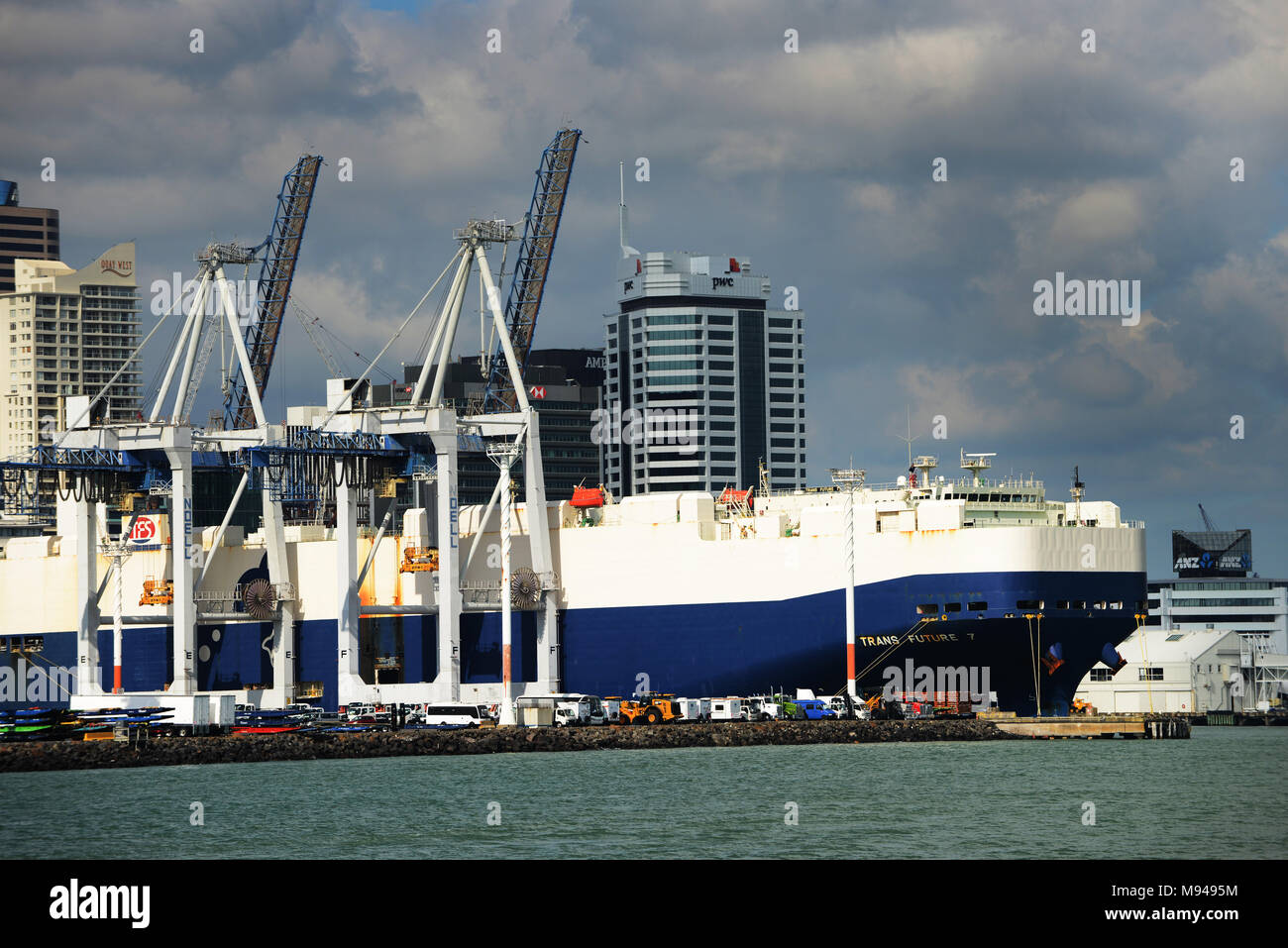 The port of Auckland, New Zealand Stock Photo - Alamy
