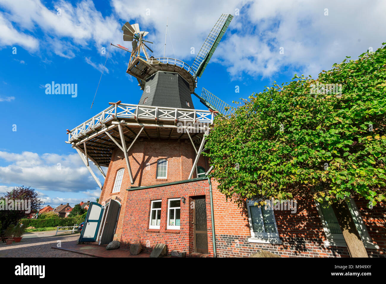 Sail gate wings hi-res stock photography and images - Alamy
