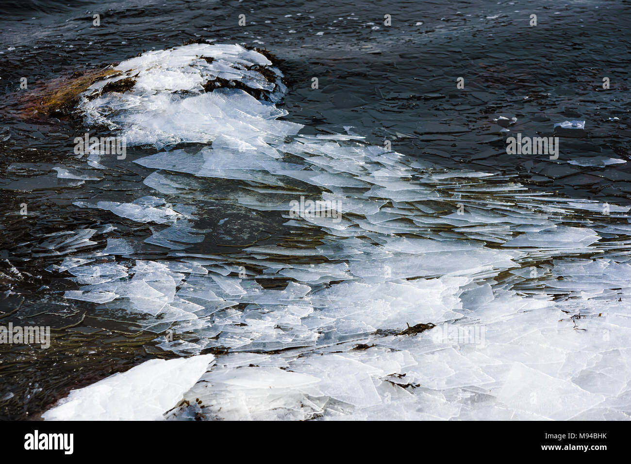 Sharp stone flakes hi-res stock photography and images - Alamy