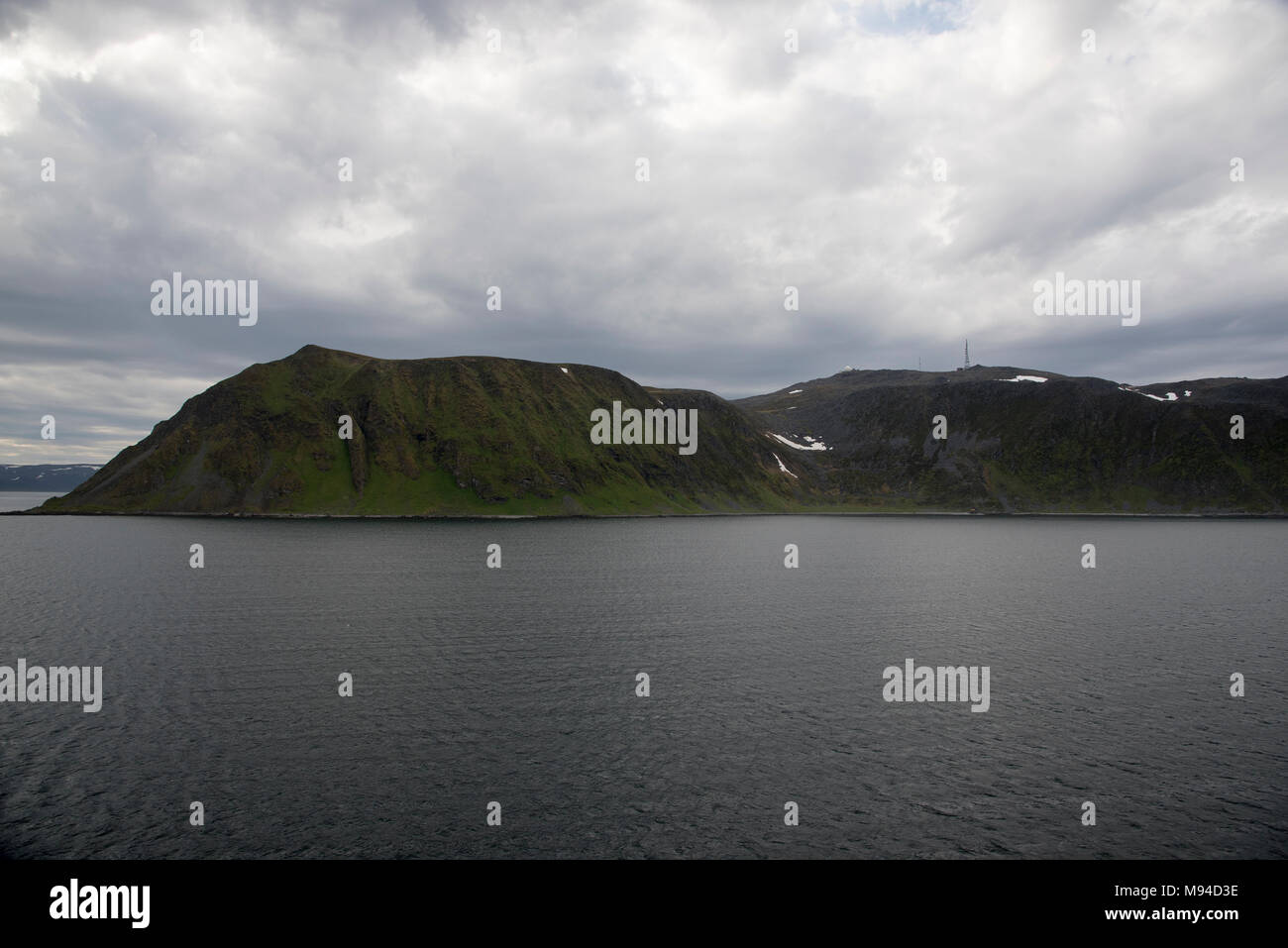 Honningsvåg summer ocean hi-res stock photography and images - Alamy