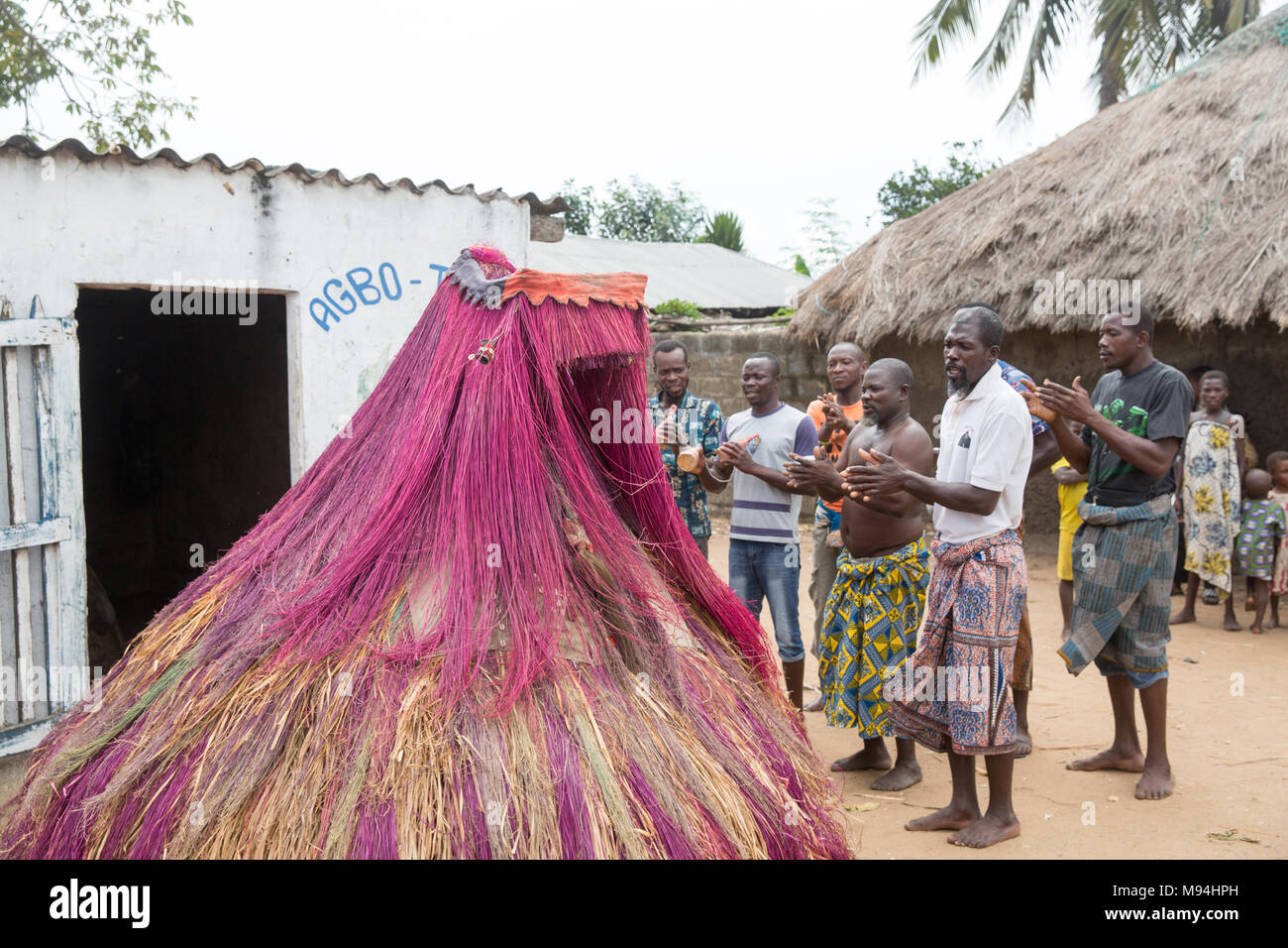 Voodoo ceremony in benin west hi-res stock photography and images - Alamy
