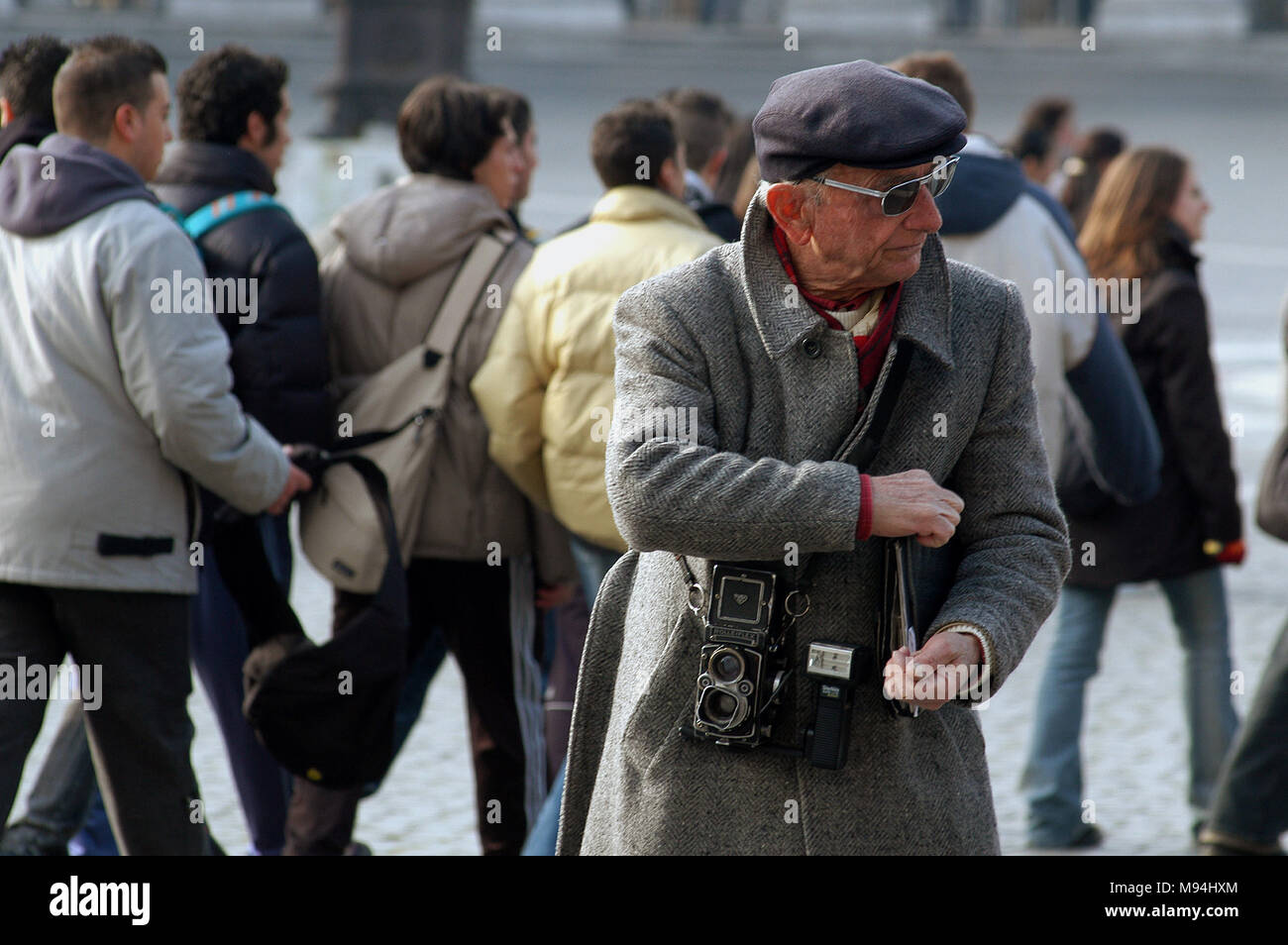 Pontificate hi-res stock photography and images - Alamy