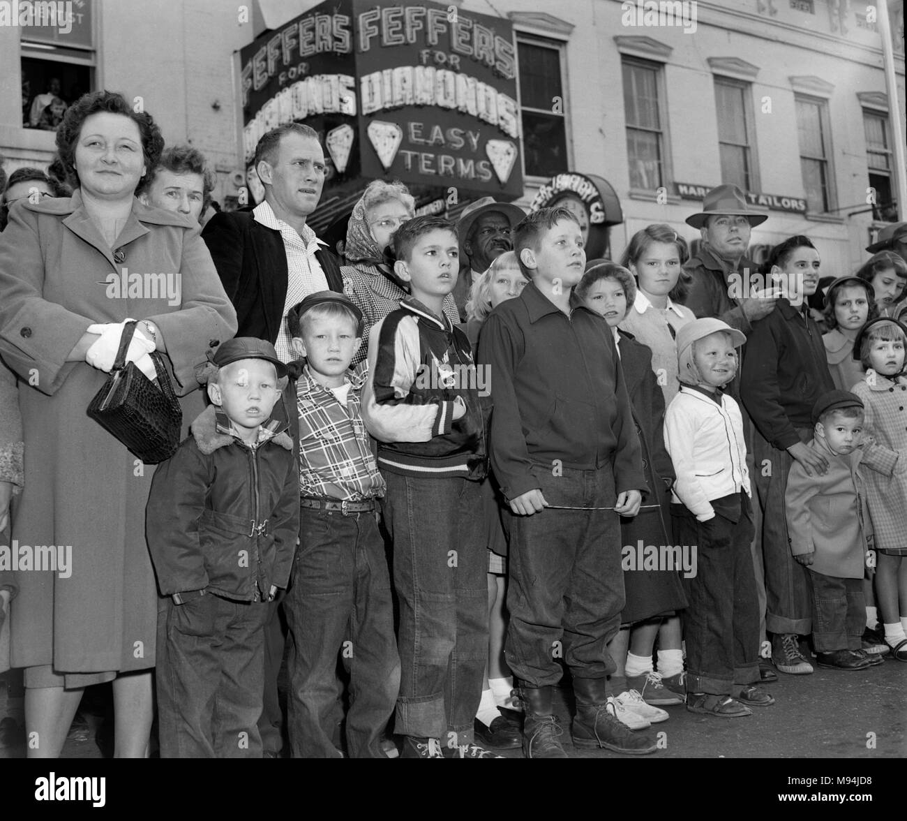 Circus parade hi-res stock photography and images - Alamy