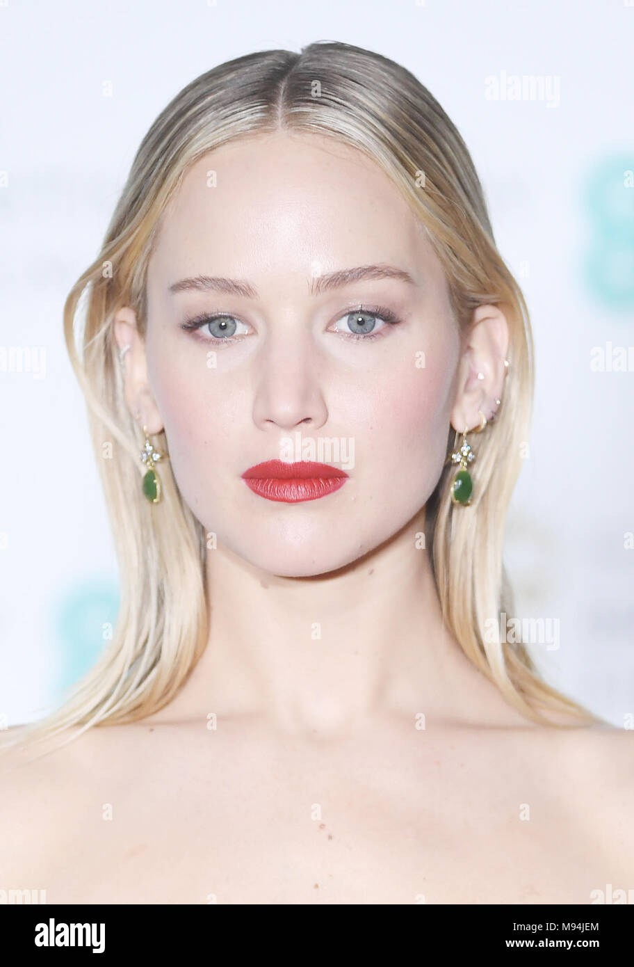 Jennifer lawrence 2018 ee hi-res stock photography and images - Alamy