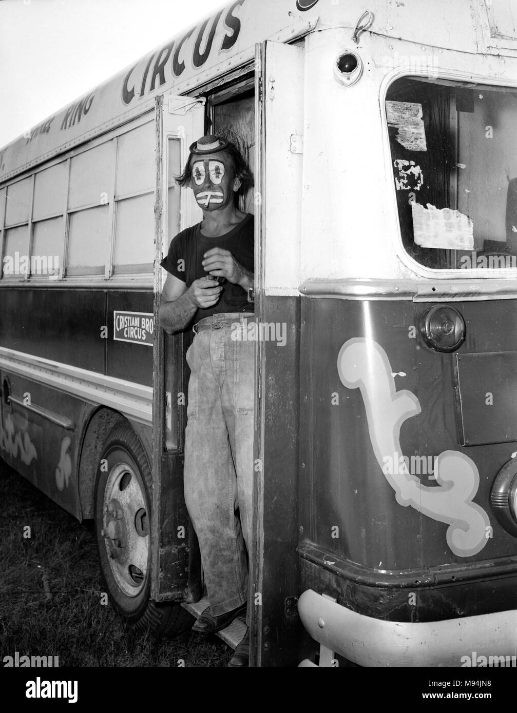 1950s circus hi-res stock photography and images - Alamy