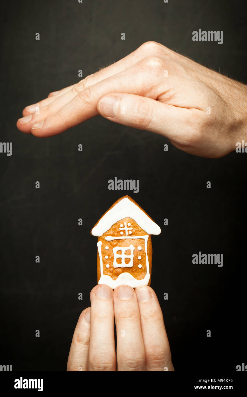 Protect house homes building hi-res stock photography and images - Alamy