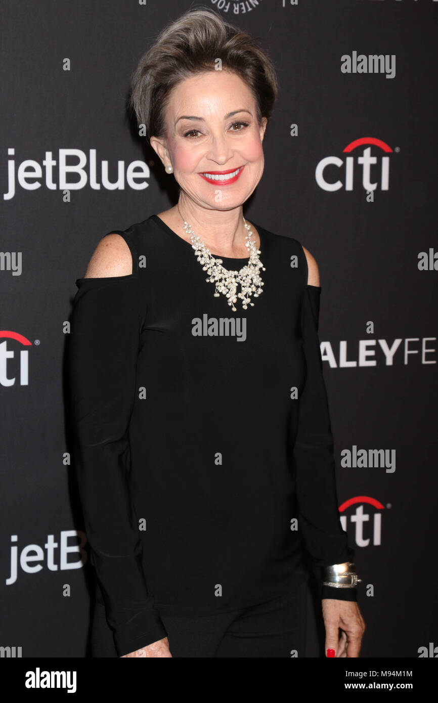Hollywood, Ca. 21st Mar, 2018. Annie Potts at the 2018 PaleyFest LA ...