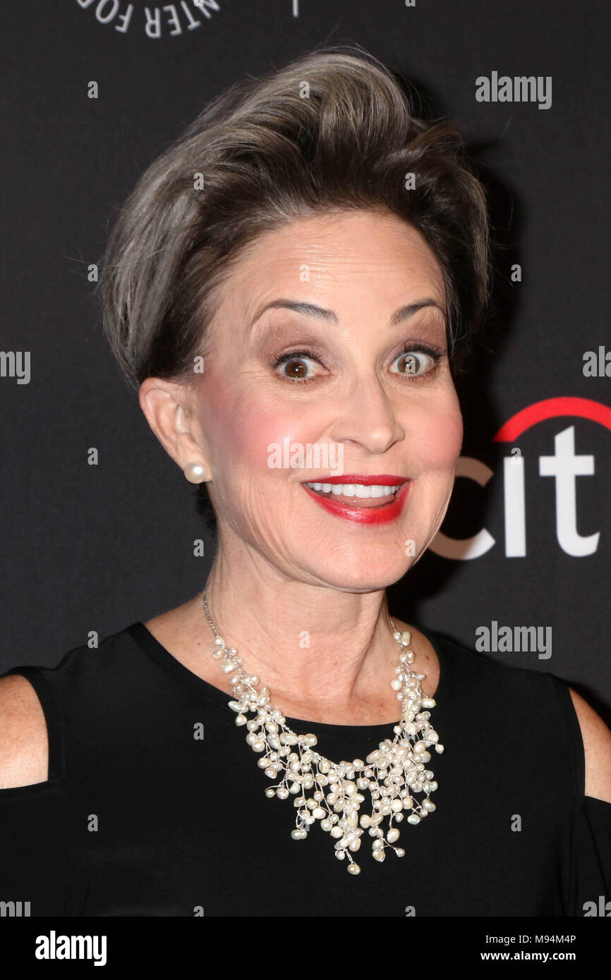 Hollywood, Ca. 21st Mar, 2018. Annie Potts at the 2018 PaleyFest LA ...