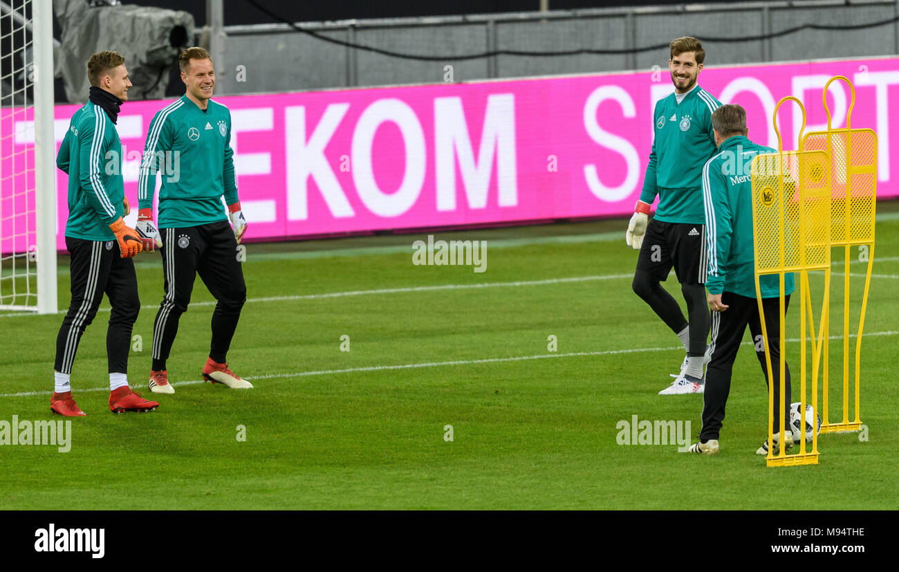 Bernd Leno, Marc-Andre Ter Stegen und Kevin Trapp beim final training ...