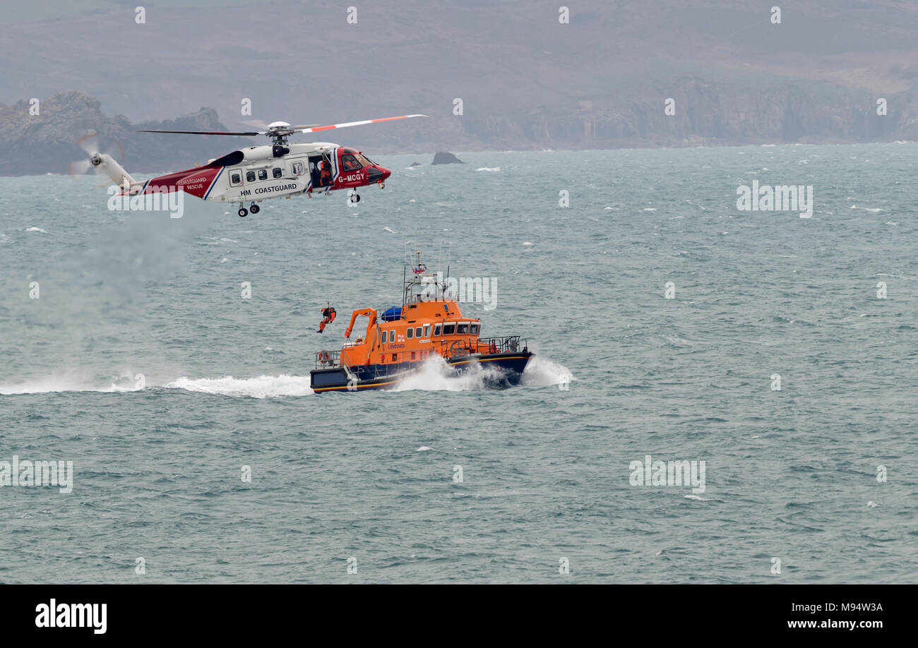 Mounts Bay, Cornwall, UK. 22nd Mar, 2018. A practice rescue/winching ...