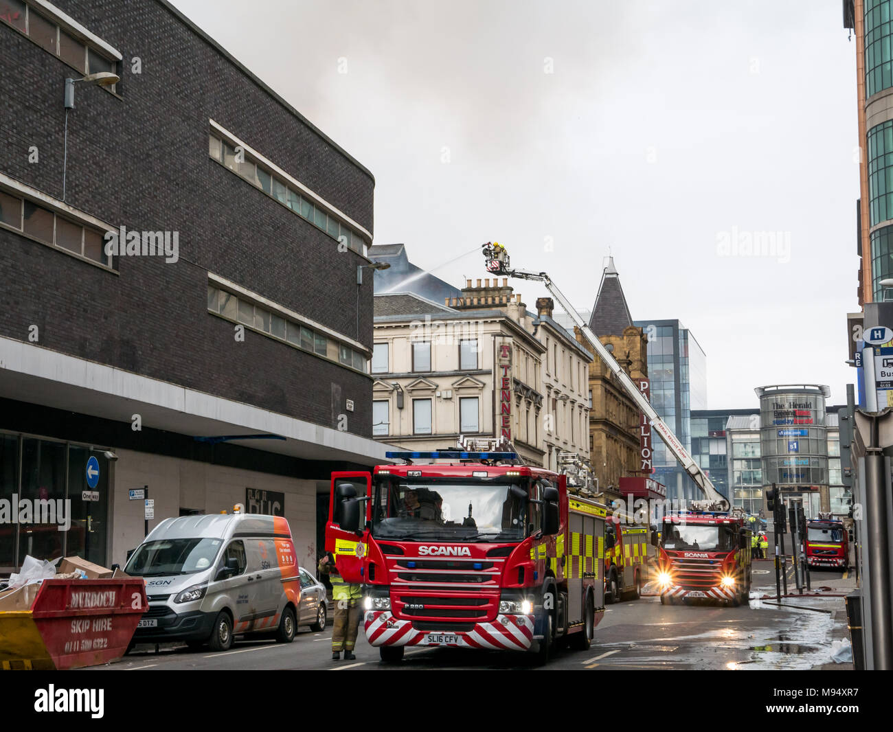 Fire engine scotland hi-res stock photography and images - Alamy