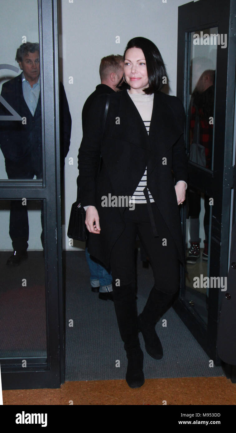 Laura prepon 2018 hi-res stock photography and images - Alamy