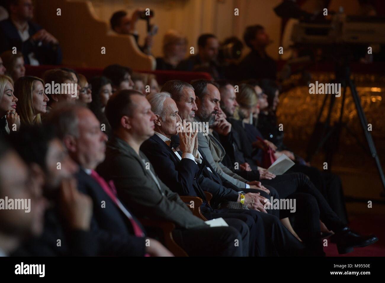 Spanish opera singer jose carreras hi-res stock photography and images ...