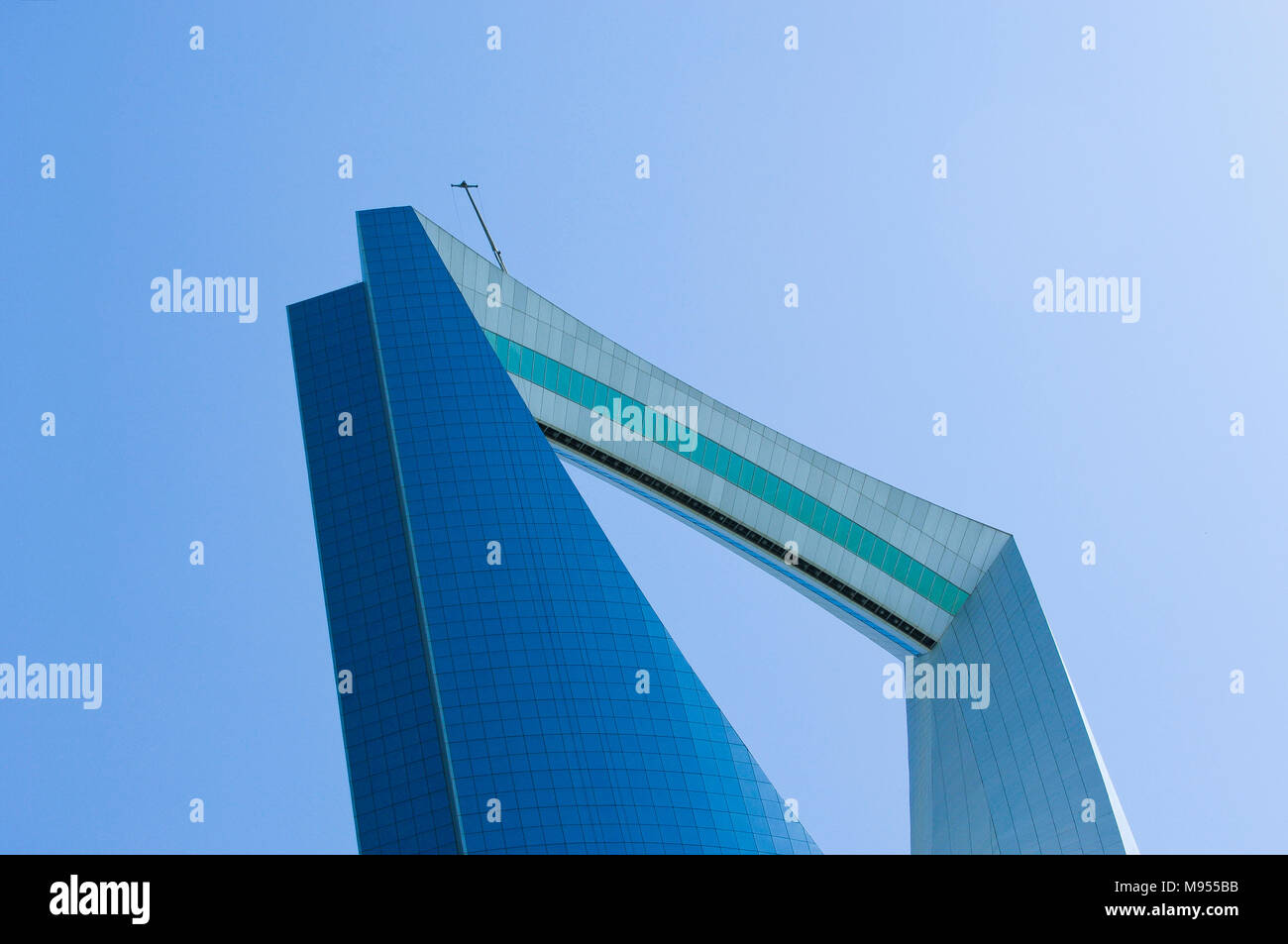 Kingdom Tower Riyadh High Resolution Stock Photography and Images - Alamy