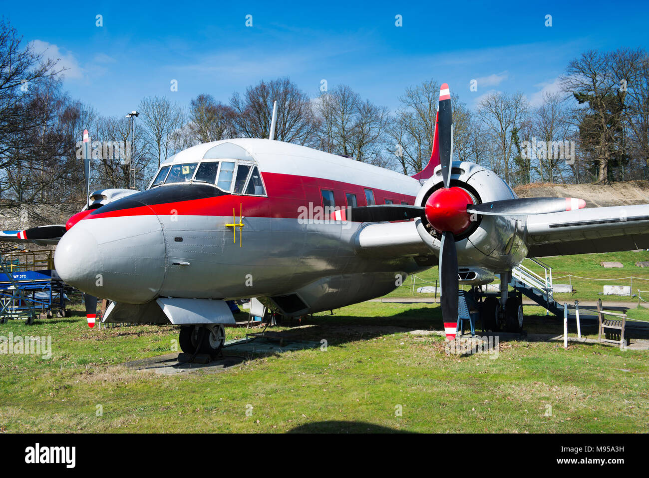 Vickers varsity aircraft hi-res stock photography and images - Alamy