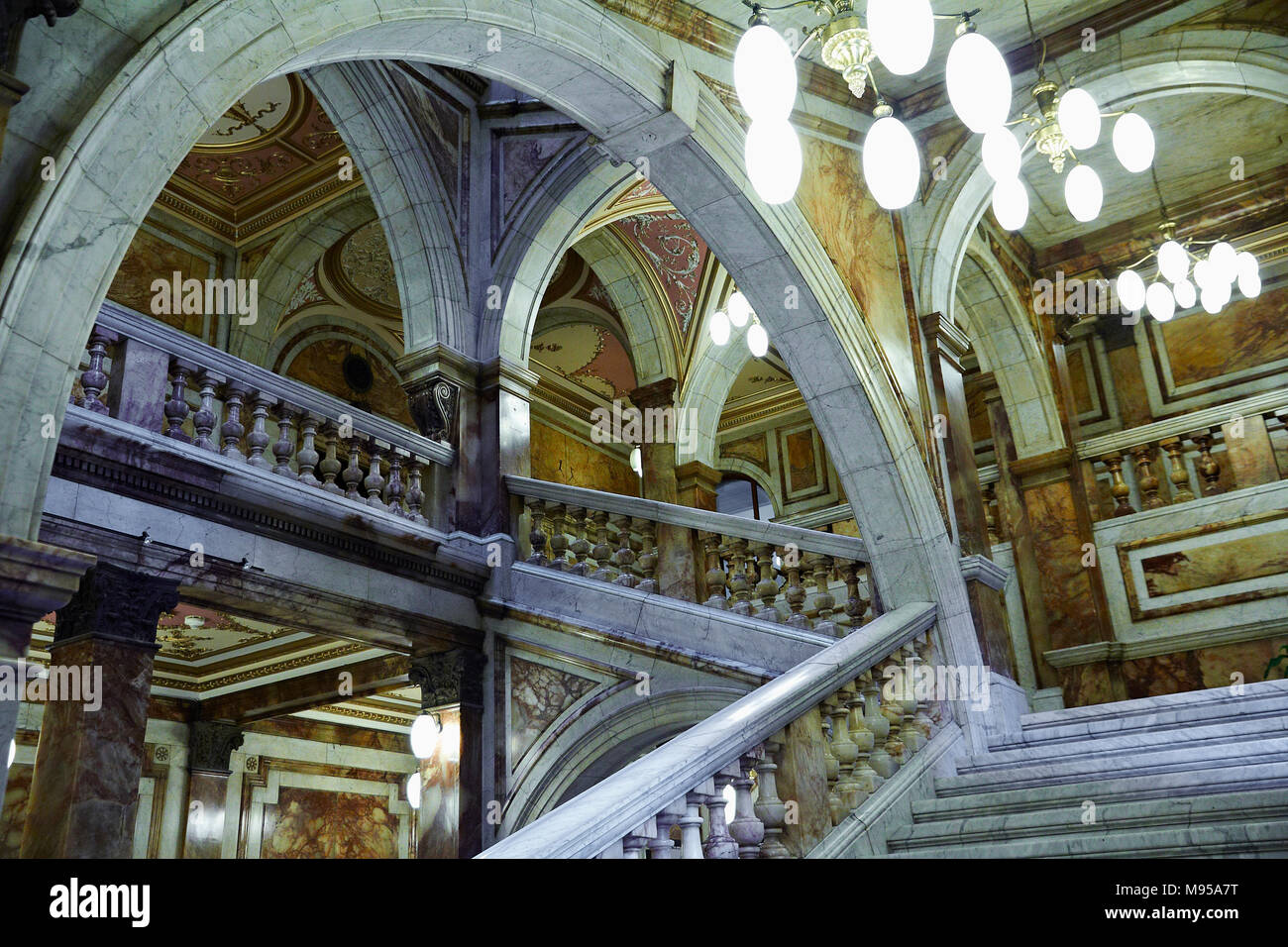 Glasgow city chambers interior hi-res stock photography and images - Alamy