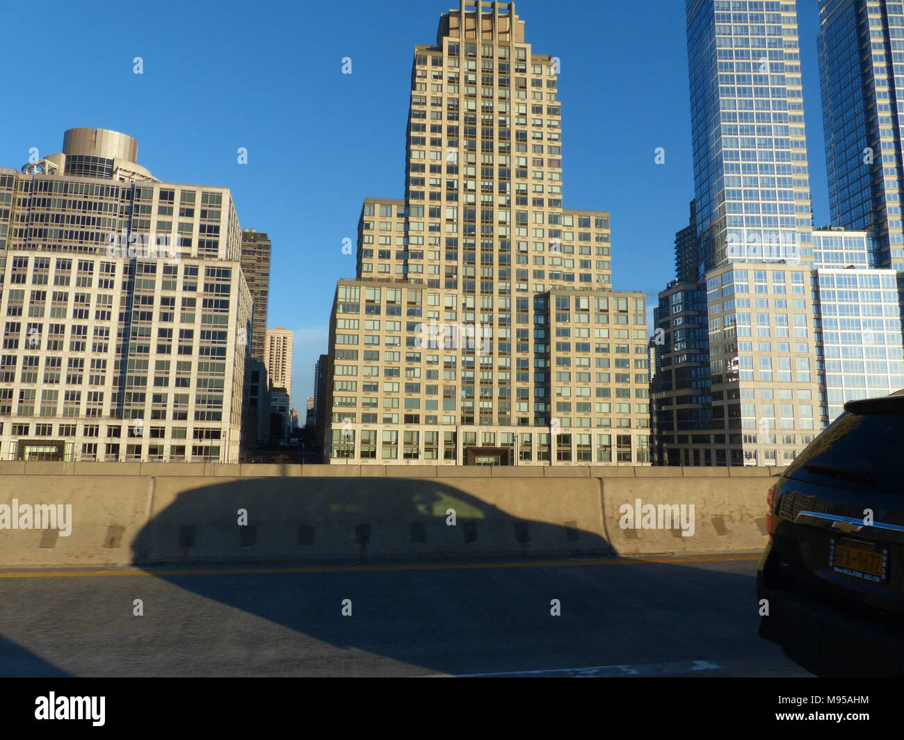 Riverside neighbourhood hi-res stock photography and images - Alamy