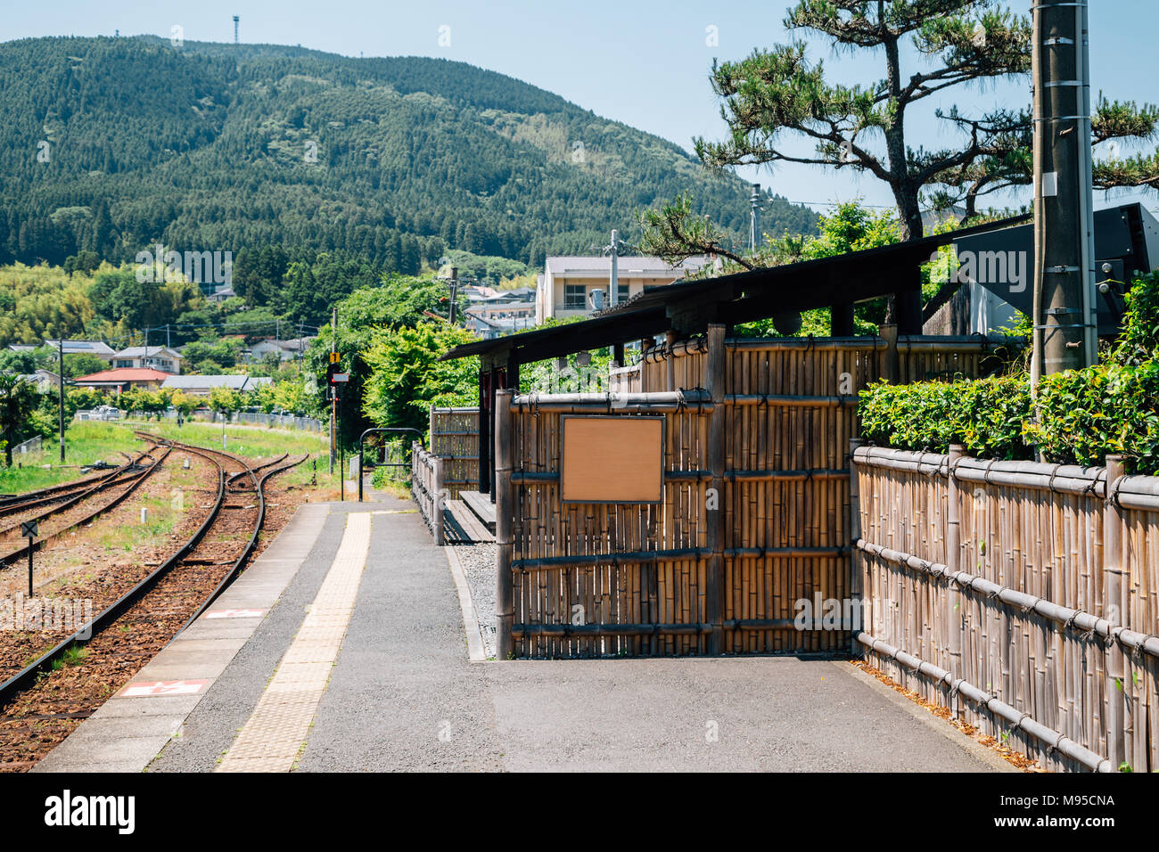 Japanese foot bath hi-res stock photography and images - Alamy