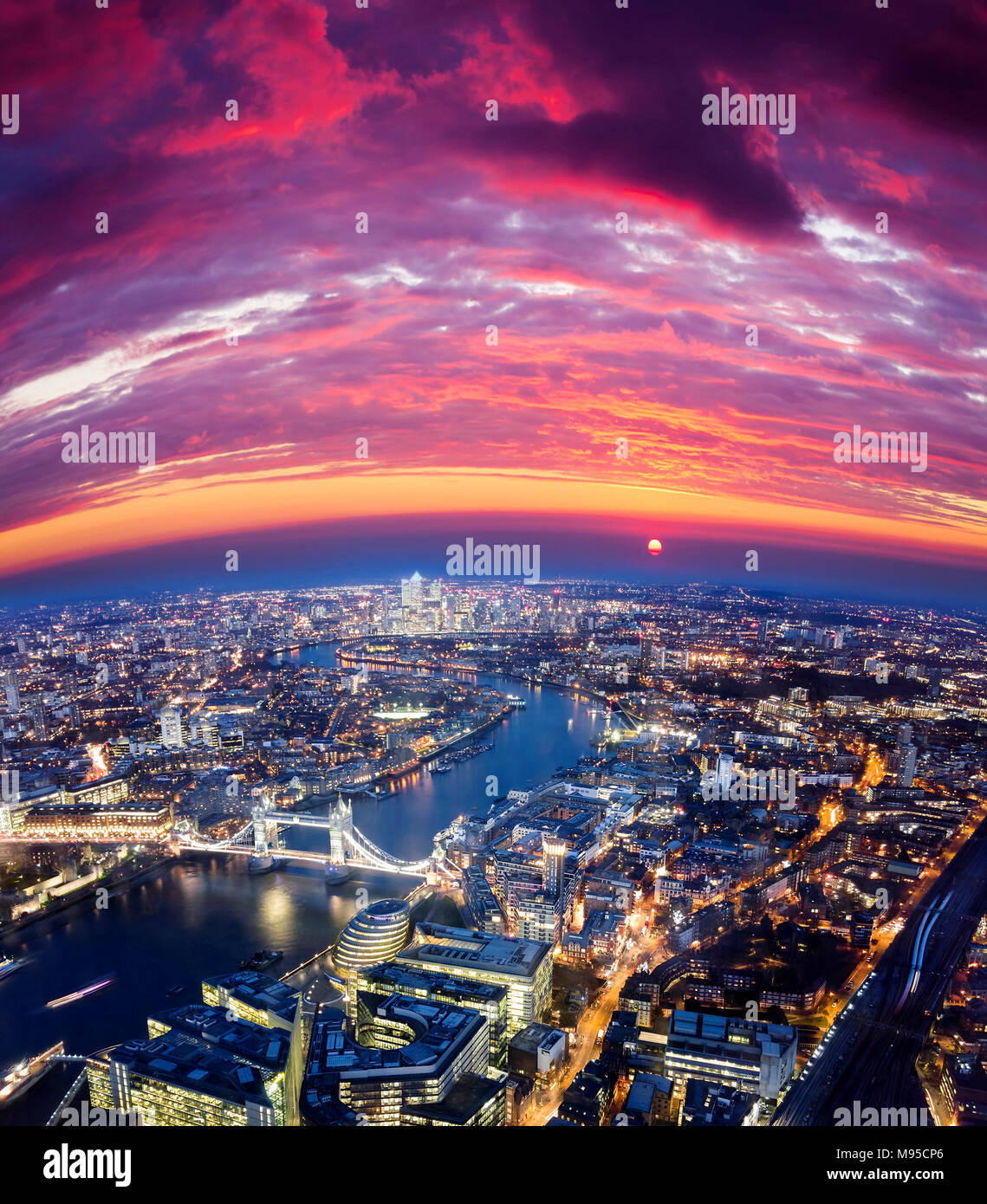 Purple sunset tower bridge london hi-res stock photography and images ...