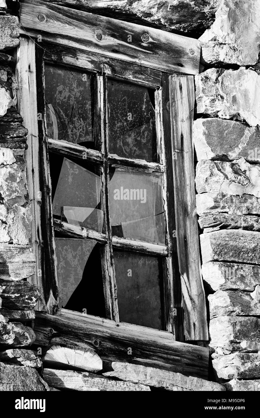 Broken window Black and White Stock Photos & Images - Alamy