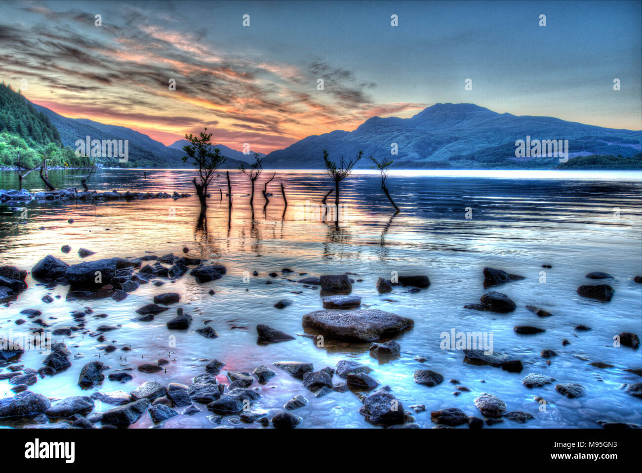 Scottish sunset loch lomond hi-res stock photography and images - Alamy
