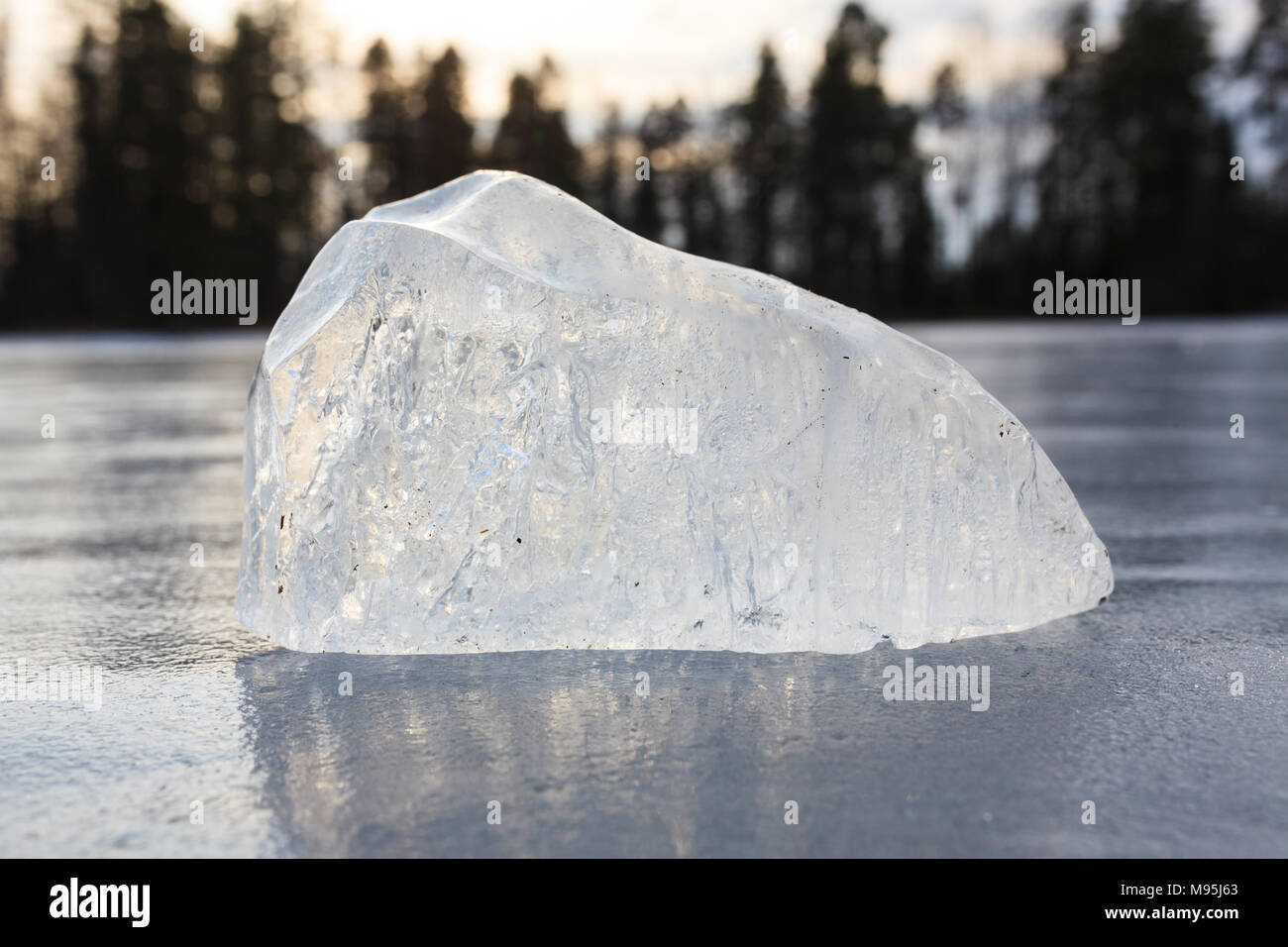 Ice cube in the lake hi-res stock photography and images - Alamy