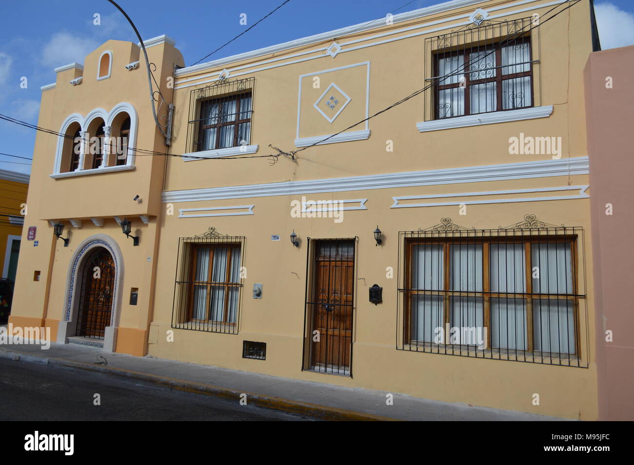 A street in Merida, Mexico Stock Photo - Alamy