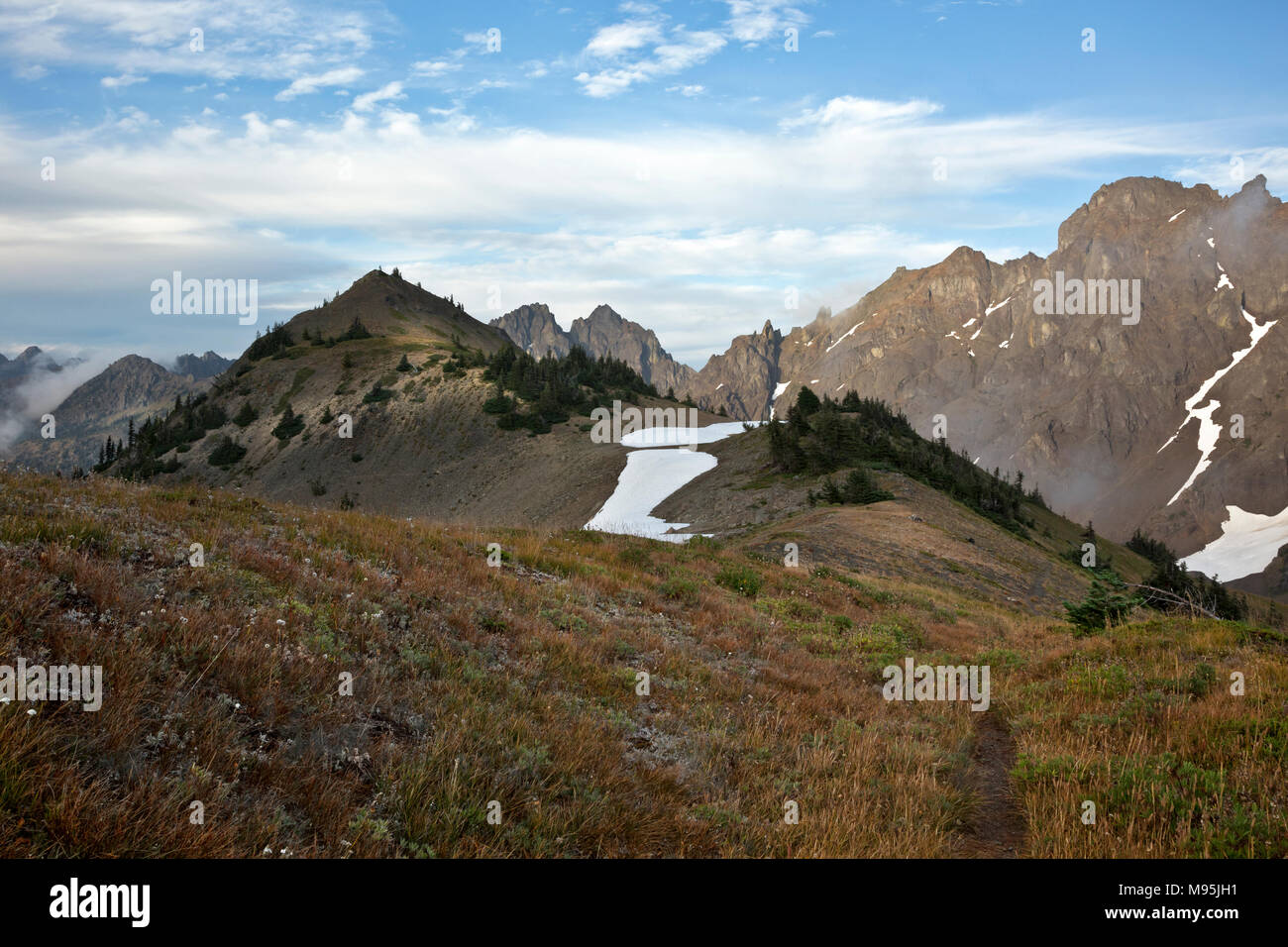 Olympic mountain range hi-res stock photography and images - Alamy
