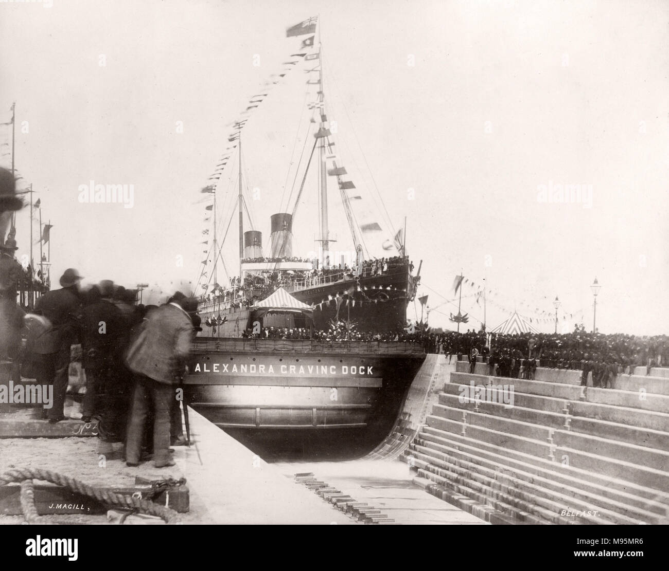 Rms background hi-res stock photography and images - Alamy