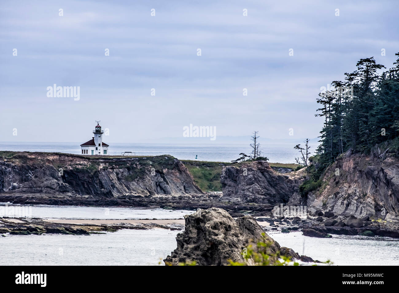 cape arago lighthouse coos bay oregon Stock Photo - Alamy