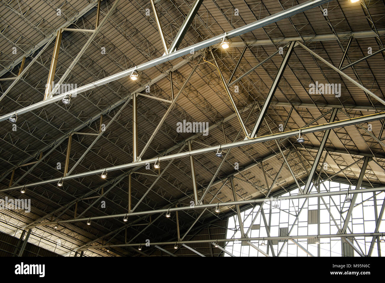 Detail of the structure of a warehouse roof Stock Photo - Alamy