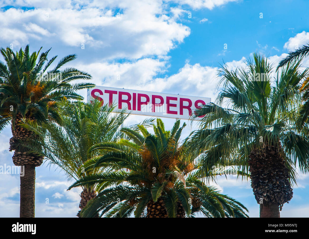 Strippers hi-res stock photography and images - Alamy