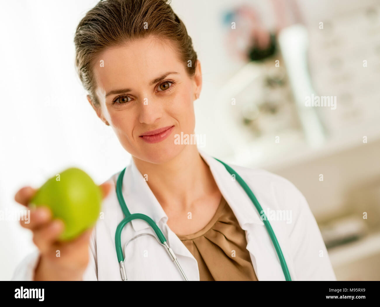 Healthcare medicare doctor showing hi-res stock photography and images ...