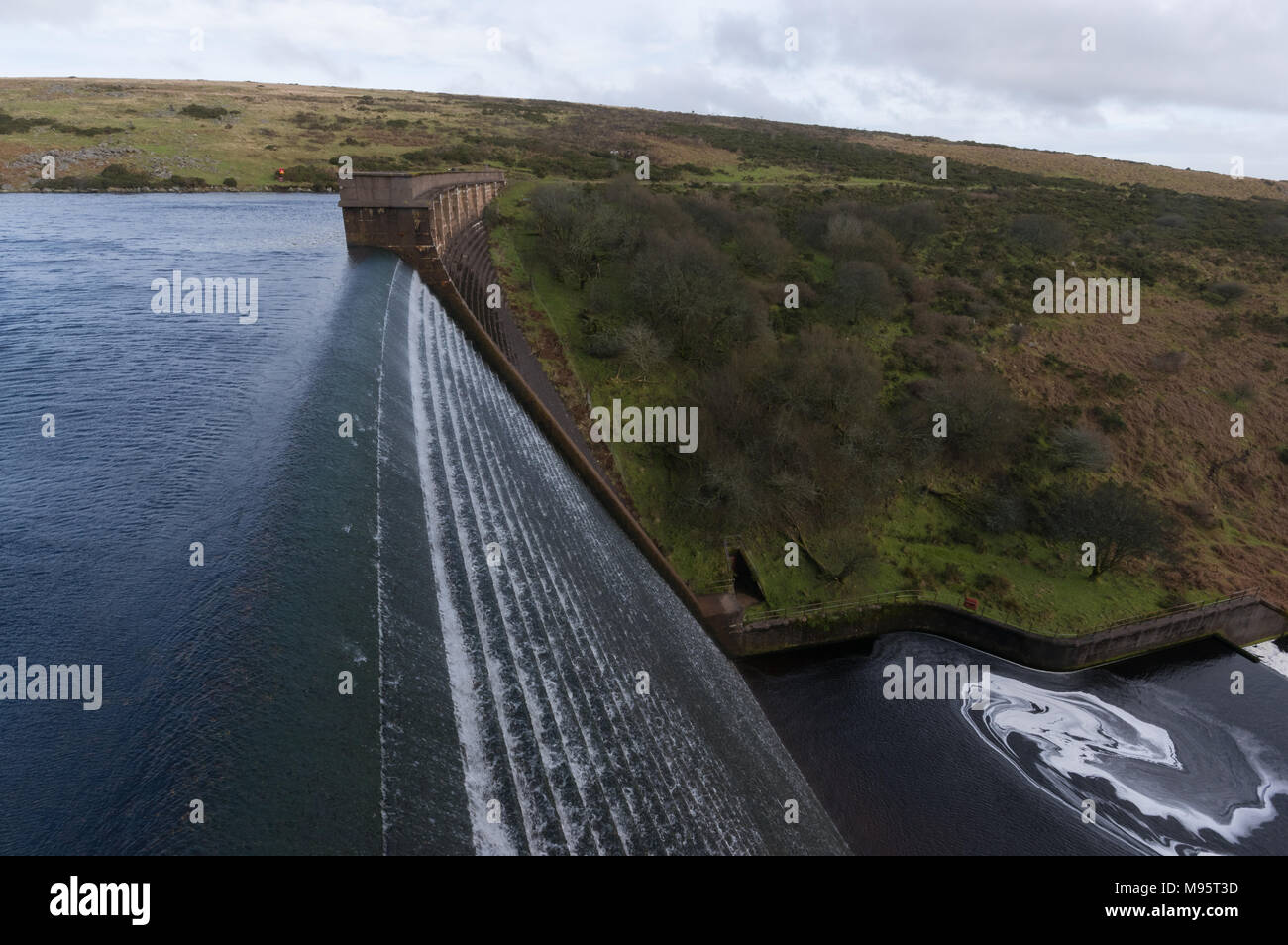 Avon dam river avon hi-res stock photography and images - Alamy