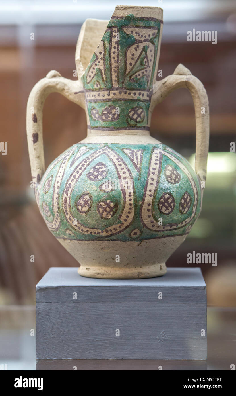 Moorish Pottery High Resolution Stock Photography and Images - Alamy