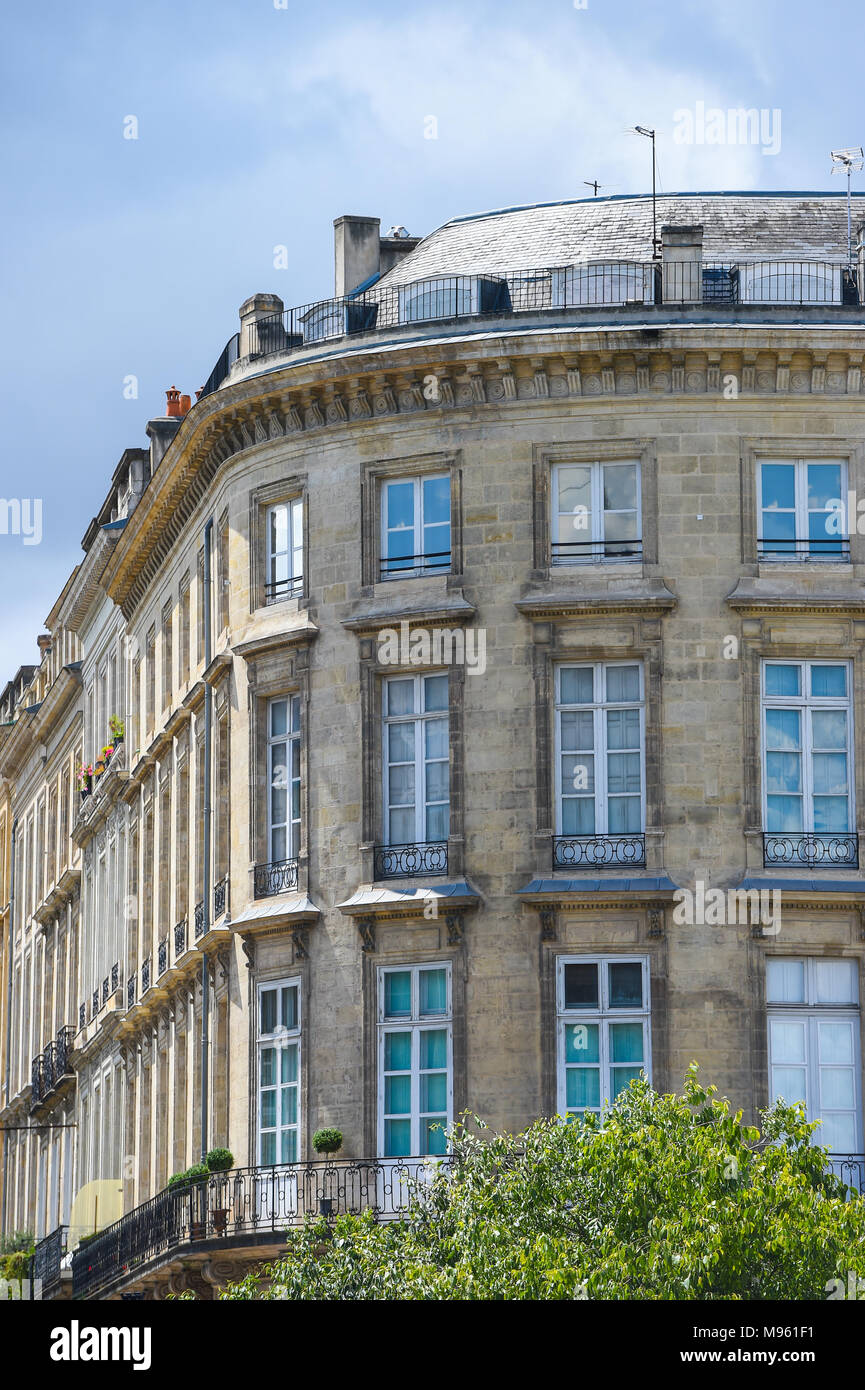 Building corner, Real old building Paris, Bordeaux France Stock Photo ...