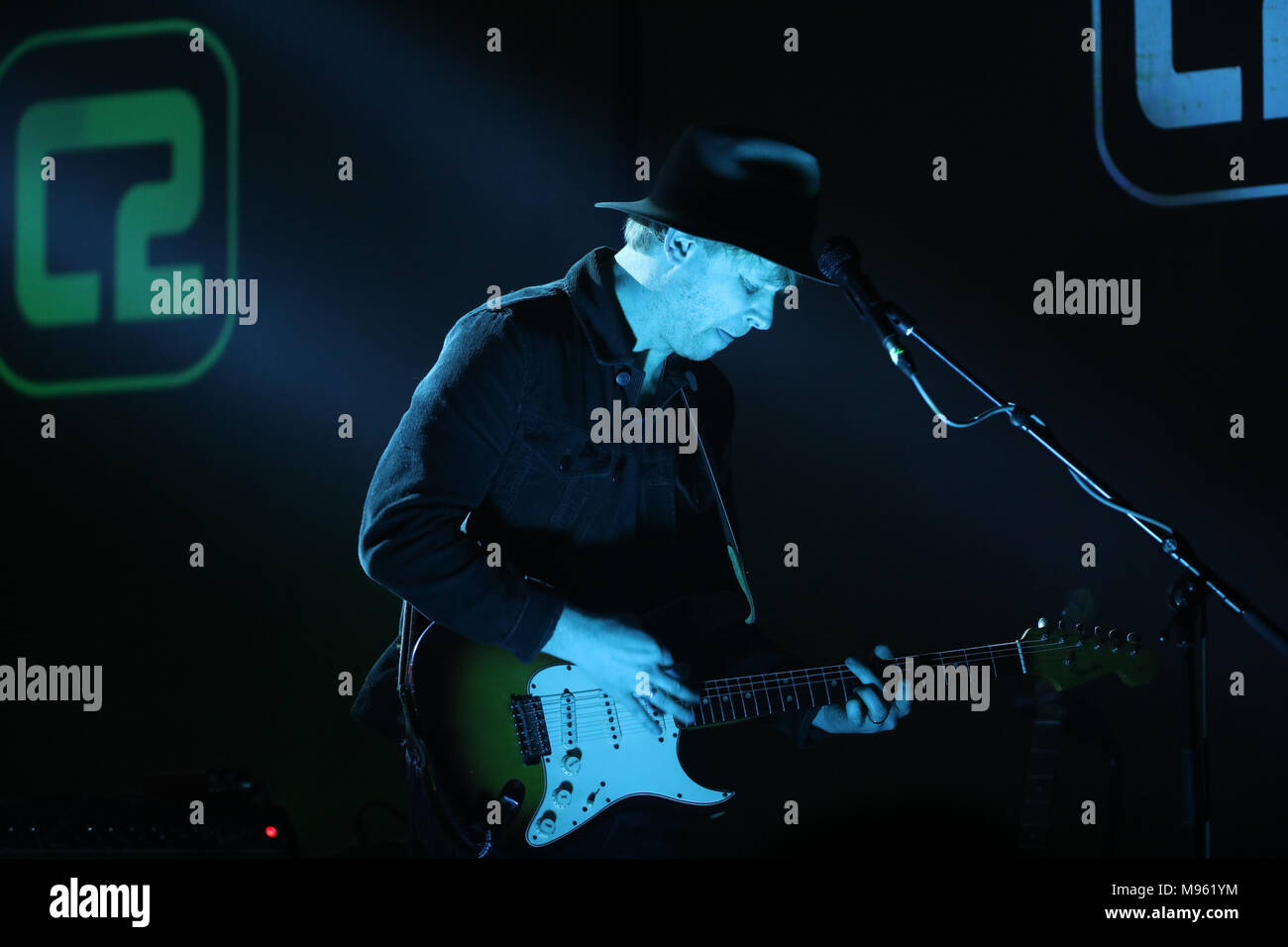 Paul sayer guitar hi-res stock photography and images - Alamy