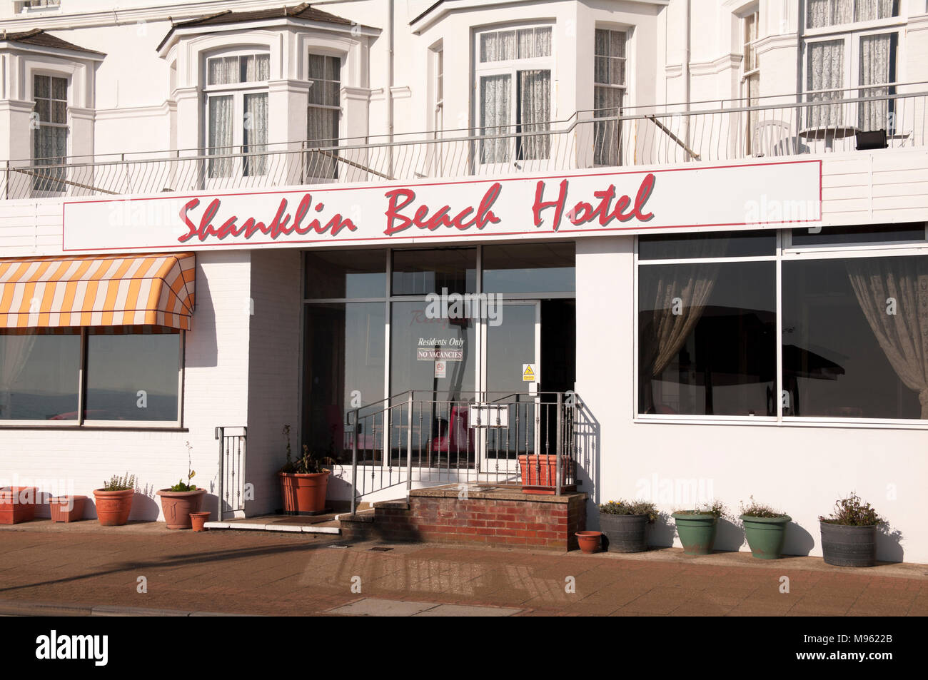 Shanklin isle of wight esplanade hi-res stock photography and images ...