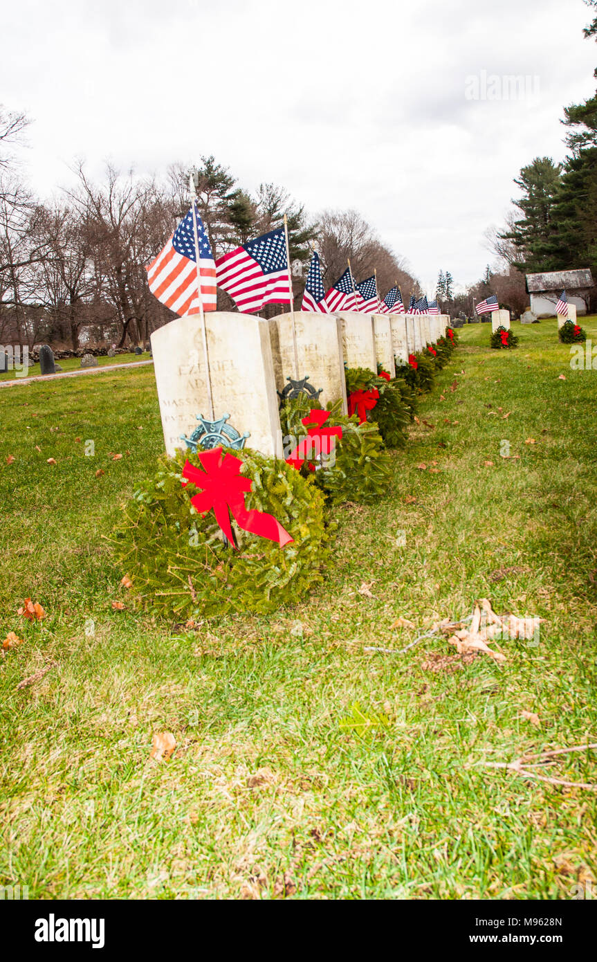 Military headstones hi-res stock photography and images - Alamy
