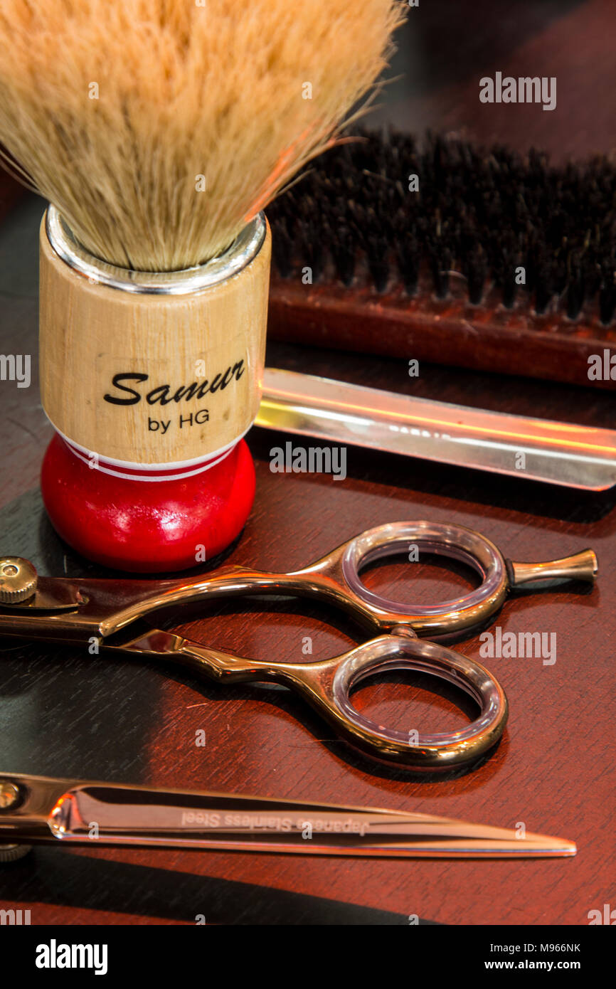 Barbers tools hi-res stock photography and images - Alamy